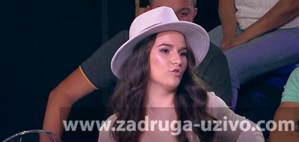 Sandra Todić - Zadruga 5 - Biografija - Zadruga Uživo Elita - TV Pink ...
