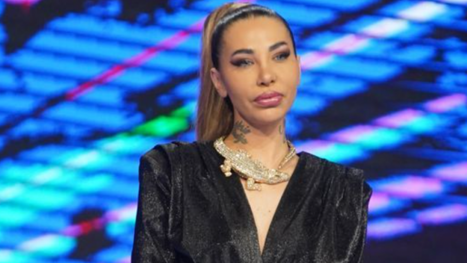 Aneli Ahmić narkomanka, koristila drogu, priznala! - Zadruga Uživo ...